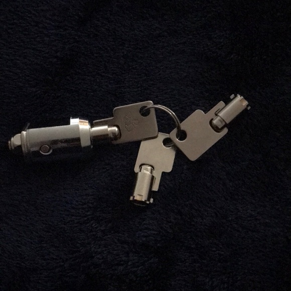 Other | Cube Smart Or Life Storage Cylinder Locks With Keys | Poshmark